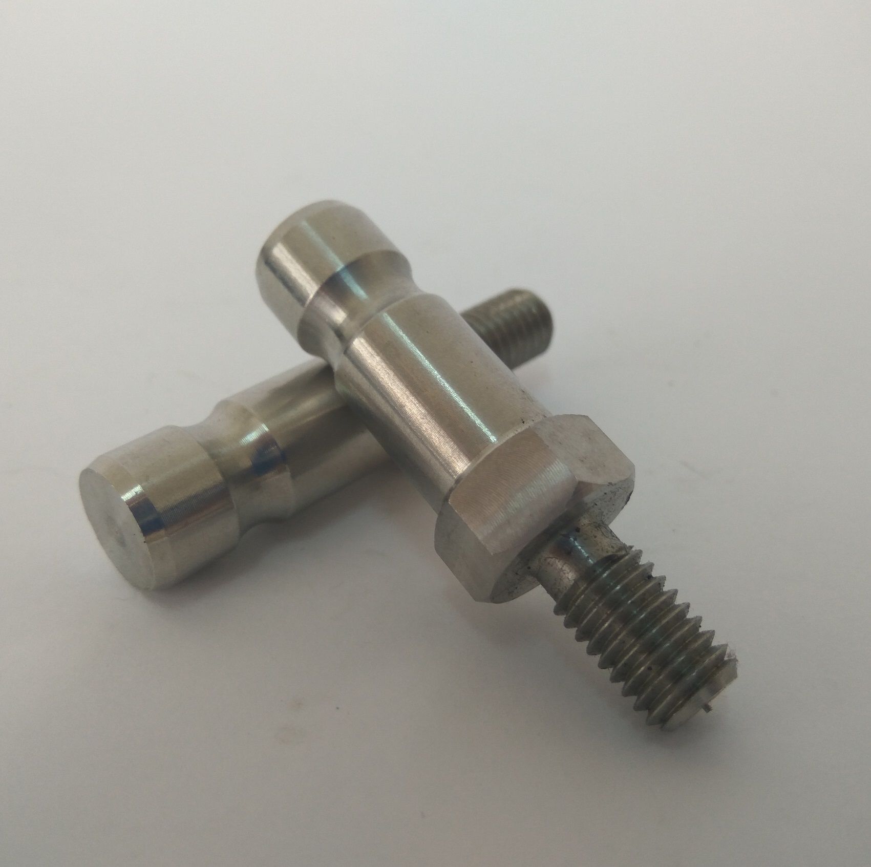 Bulón hexagonal 50mm con rosca