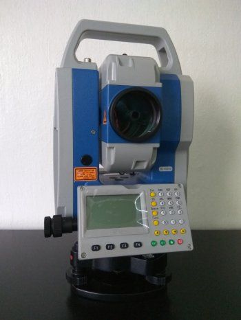Estación Total , Medicion sin prisma 600 metros, Stonex R1 Plus. 2 ...